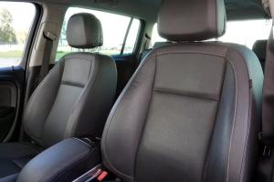 Melns Opel Zafira 2018 Rīga, ar dzinēja tilpumu 2.00 L un nobraukumu 177 tūkst. km par 7600 €, foto 20 vietnē AUTOMOTO.COM.LV