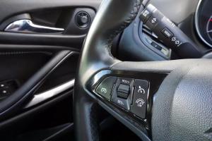 Melns Opel Zafira 2018 Rīga, ar dzinēja tilpumu 2.00 L un nobraukumu 177 tūkst. km par 7600 €, foto 23 vietnē AUTOMOTO.COM.LV
