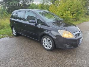 Melns Opel Zafira 2008 Daugavpils, ar dzinēja tilpumu 1.90 L un nobraukumu 339 tūkst. km par 1250 €, foto 3 vietnē AUTOMOTO.COM.LV