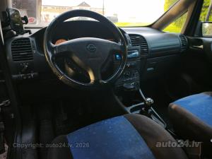 Melns Opel Zafira 2003 Tartu, ar dzinēja tilpumu 2.20 L un nobraukumu 371 tūkst. km par 1299 €, foto 10 vietnē AUTOMOTO.COM.LV