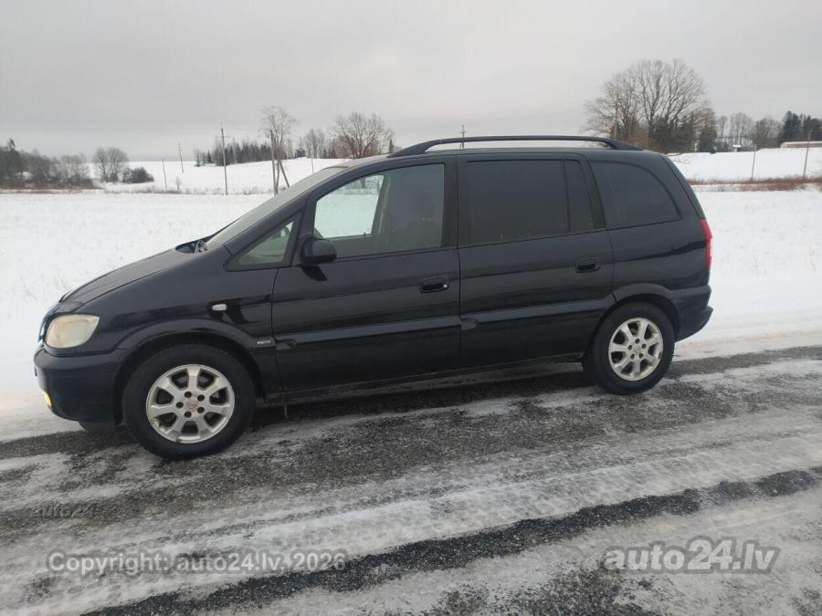 Black Opel Zafira 2004 in Paide, with an engine capacity of 2.00 L and mileage of 353 thousand km for 1290 €, photo 4 on AUTOMOTO.COM.LV