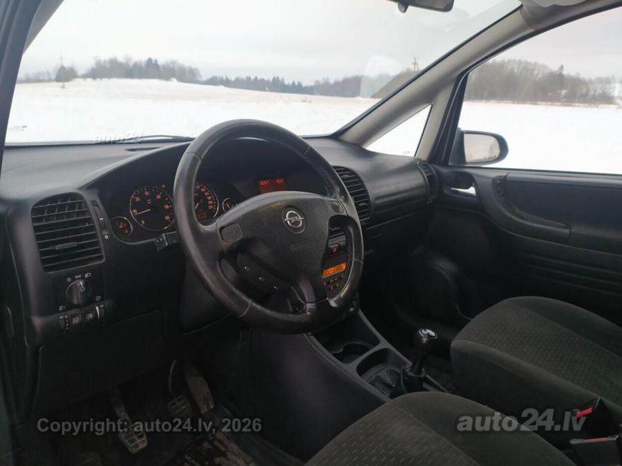 Black Opel Zafira 2004 in Paide, with an engine capacity of 2.00 L and mileage of 353 thousand km for 1290 €, photo 8 on AUTOMOTO.COM.LV