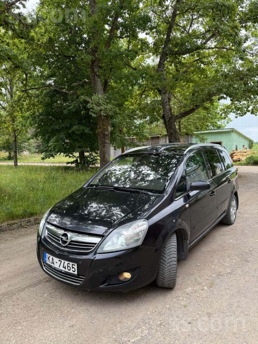 Melns Opel Zafira 2008 Rēzekne, ar dzinēja tilpumu 1.90 L un nobraukumu 389 tūkst. km par 1350 €, foto 1 vietnē AUTOMOTO.COM.LV