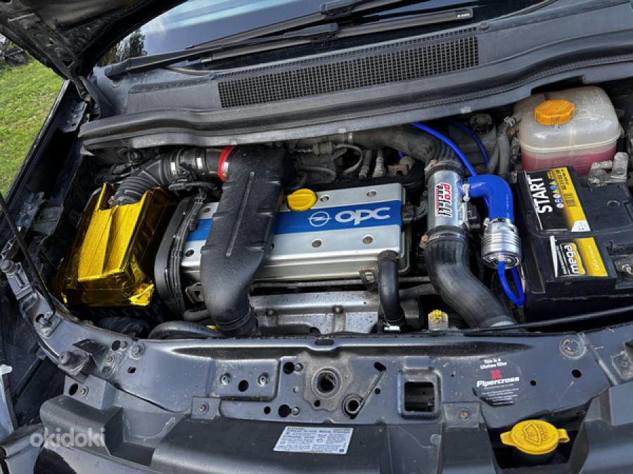 Melns Opel Zafira 2010 Pērnava, ar dzinēja tilpumu 2.00 L un nobraukumu 211 tūkst. km par 4899 €, foto 5 vietnē AUTOMOTO.COM.LV