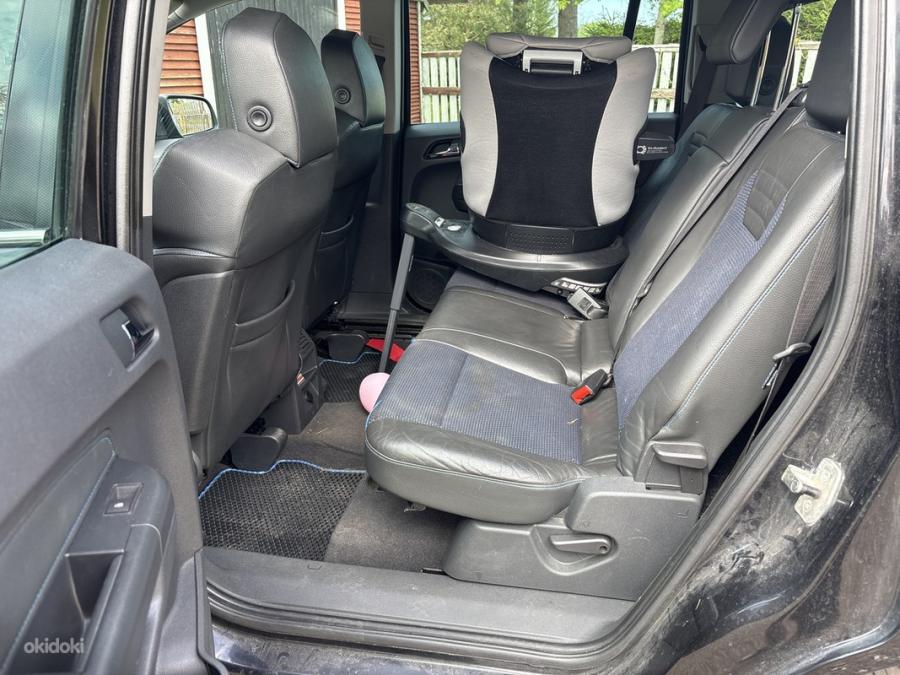 Melns Opel Zafira 2010 Pērnava, ar dzinēja tilpumu 2.00 L un nobraukumu 211 tūkst. km par 4899 €, foto 25 vietnē AUTOMOTO.COM.LV