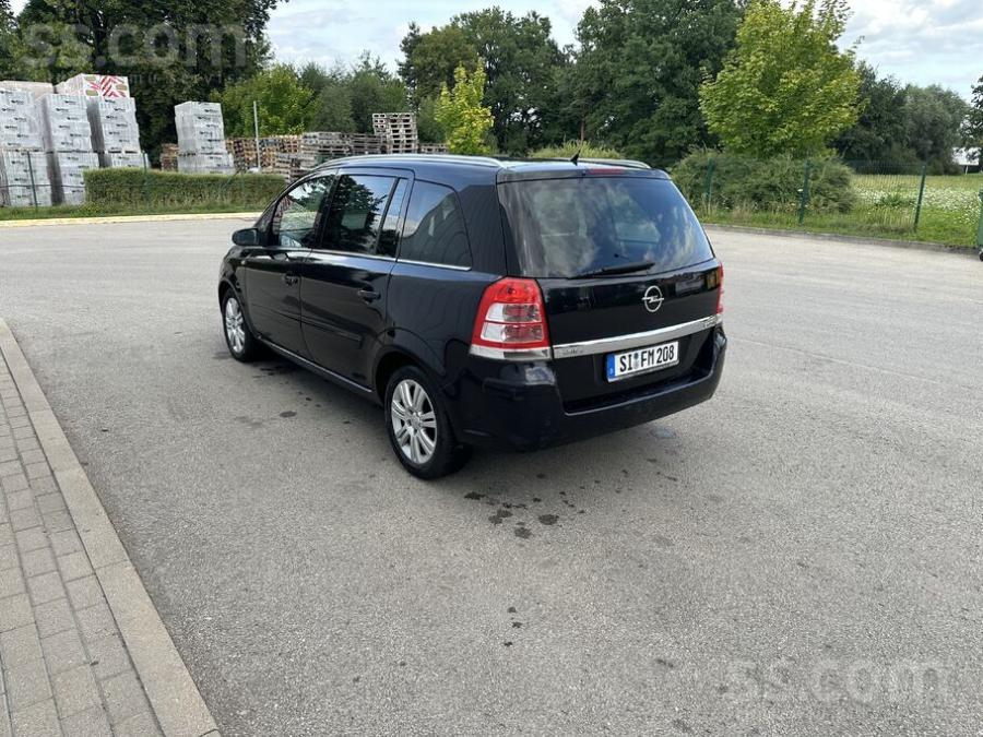 Melns Opel Zafira 2010 Jelgava, ar dzinēja tilpumu 1.70 L un nobraukumu 274 tūkst. km par 3300 €, foto 8 vietnē AUTOMOTO.COM.LV