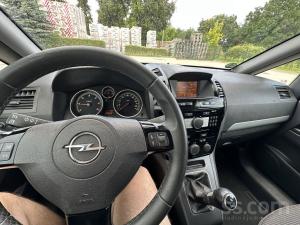 Melns Opel Zafira 2010 Jelgava, ar dzinēja tilpumu 1.70 L un nobraukumu 274 tūkst. km par 3300 €, foto 15 vietnē AUTOMOTO.COM.LV