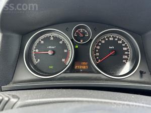 Melns Opel Zafira 2010 Jelgava, ar dzinēja tilpumu 1.70 L un nobraukumu 274 tūkst. km par 3300 €, foto 16 vietnē AUTOMOTO.COM.LV