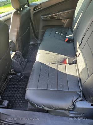 Melns Opel Zafira 2012 Tallina, ar dzinēja tilpumu 1.70 L un nobraukumu 266 tūkst. km par 3500 €, foto 5 vietnē AUTOMOTO.COM.LV