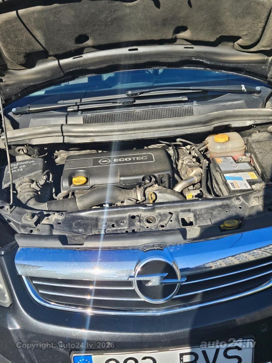 Melns Opel Zafira 2012 Tallina, ar dzinēja tilpumu 1.70 L un nobraukumu 266 tūkst. km par 3500 €, foto 8 vietnē AUTOMOTO.COM.LV