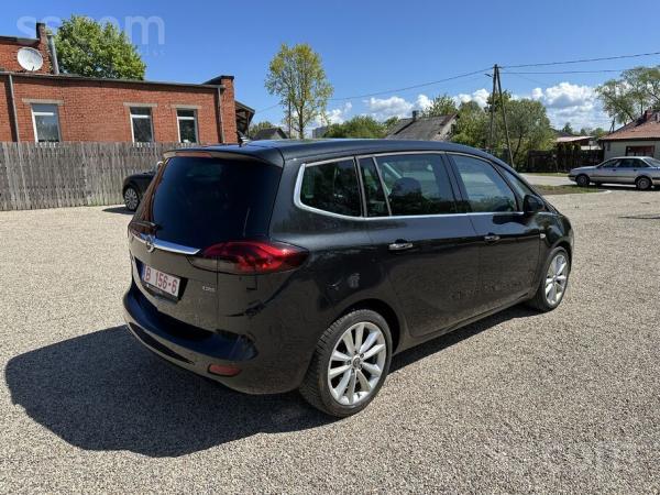 Melns Opel Zafira 2013 Ventspils, ar dzinēja tilpumu 2.00 L un nobraukumu 350 tūkst. km par 5700 €, foto 4 vietnē AUTOMOTO.COM.LV