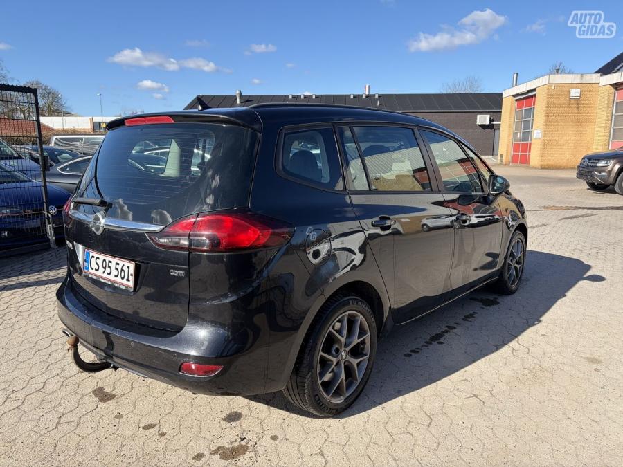 Melns Opel Zafira 2013 Viļņa, ar dzinēja tilpumu 2.00 L un nobraukumu 345 tūkst. km par 3800 €, foto 5 vietnē AUTOMOTO.COM.LV