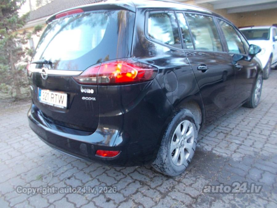 Black Opel Zafira 2014 in Tallinn, with an engine capacity of 1.60 L and mileage of 348 thousand km for 4950 €, photo 2 on AUTOMOTO.COM.LV