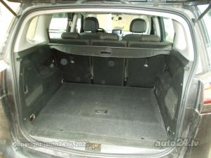Black Opel Zafira 2014 in Tallinn, with an engine capacity of 1.60 L and mileage of 348 thousand km for 4950 €, photo 5 on AUTOMOTO.COM.LV