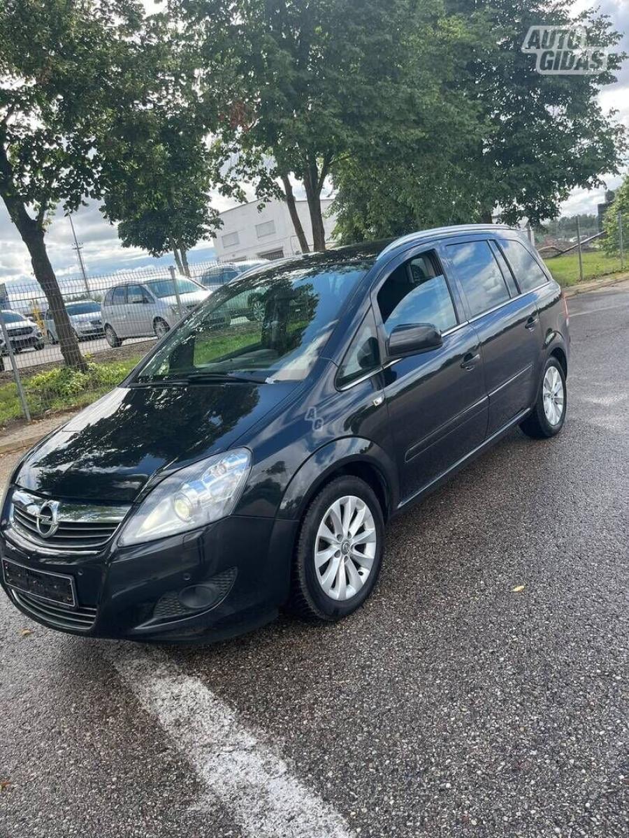 Melns Opel Zafira 2014 Marijampole, ar dzinēja tilpumu 1.80 L un nobraukumu 165 tūkst. km par 3550 €, foto 1 vietnē AUTOMOTO.COM.LV