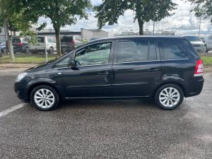 Melns Opel Zafira 2014 Marijampole, ar dzinēja tilpumu 1.80 L un nobraukumu 165 tūkst. km par 3550 €, foto 6 vietnē AUTOMOTO.COM.LV