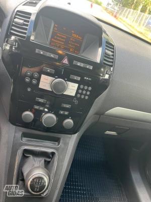 Melns Opel Zafira 2014 Marijampole, ar dzinēja tilpumu 1.80 L un nobraukumu 165 tūkst. km par 3550 €, foto 14 vietnē AUTOMOTO.COM.LV
