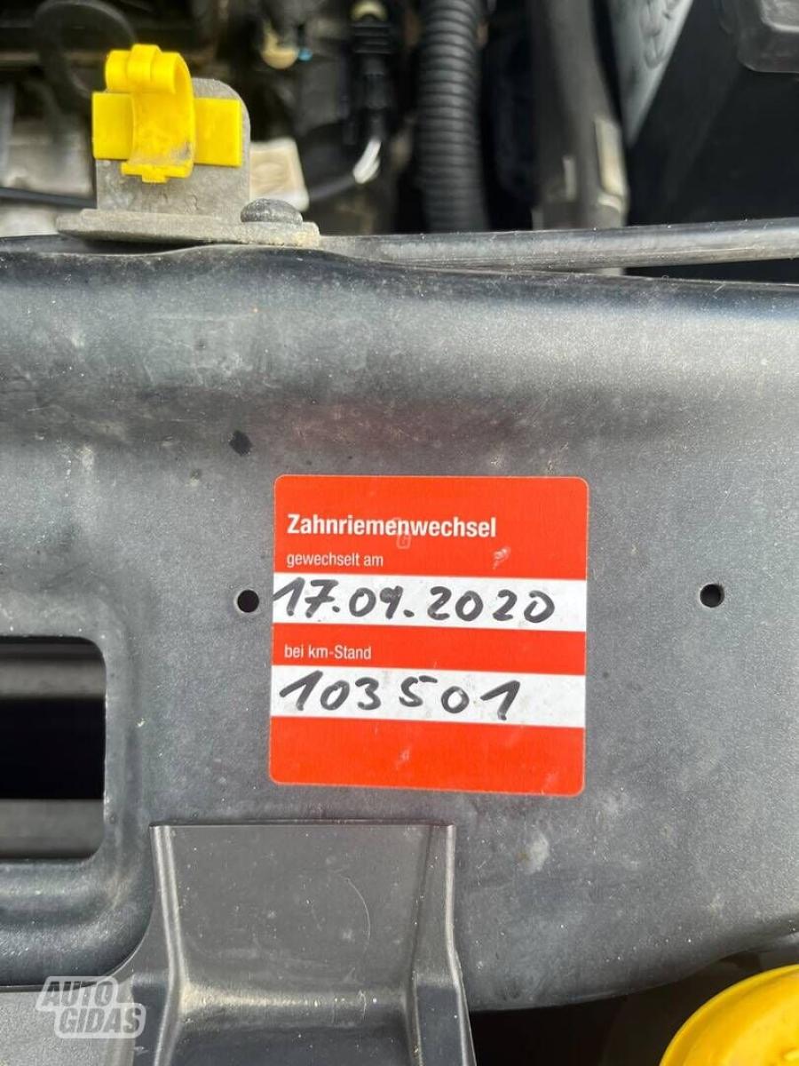 Melns Opel Zafira 2014 Marijampole, ar dzinēja tilpumu 1.80 L un nobraukumu 165 tūkst. km par 3550 €, foto 17 vietnē AUTOMOTO.COM.LV