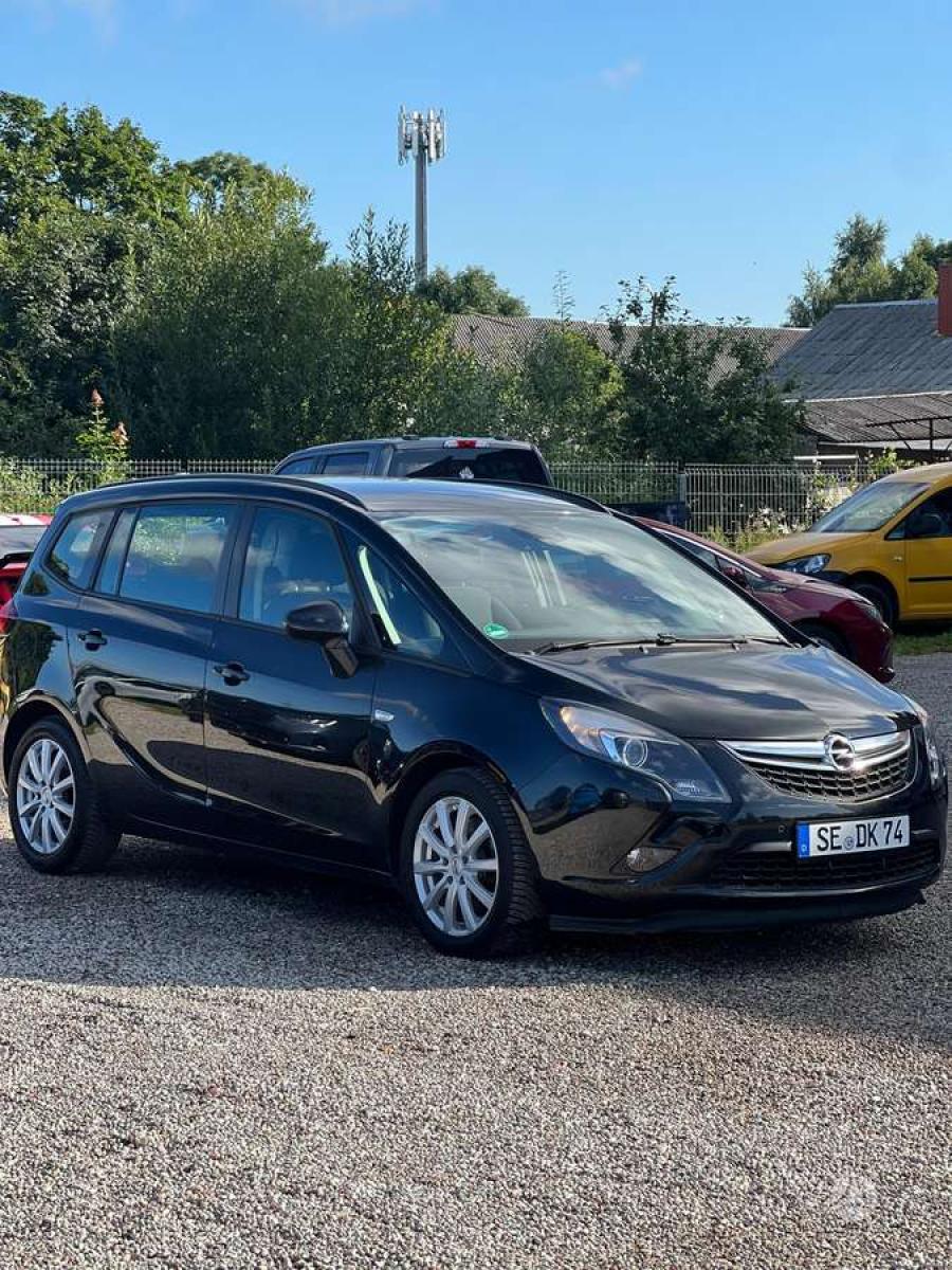 Melns Opel Zafira 2016 Gargždai, ar dzinēja tilpumu 2.00 L un nobraukumu 245 tūkst. km par 8700 €, foto 11 vietnē AUTOMOTO.COM.LV