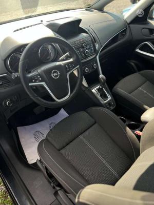 Melns Opel Zafira 2016 Gargždai, ar dzinēja tilpumu 2.00 L un nobraukumu 245 tūkst. km par 8700 €, foto 12 vietnē AUTOMOTO.COM.LV