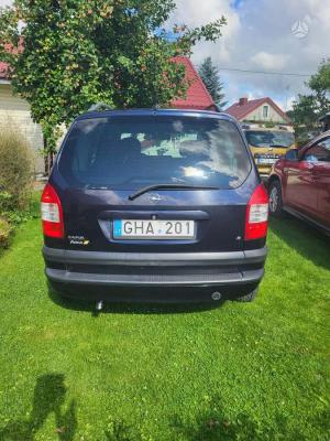 Blue Opel Zafira 2003 in Klaipeda, with an engine capacity of 1.80 L and mileage of 307 thousand km for 990 €, photo 3 on AUTOMOTO.COM.LV