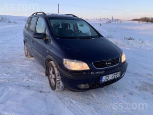 Zils Opel Zafira 1999 Daugavpils, ar dzinēja tilpumu 1.80 L un nobraukumu 309 tūkst. km par 700 €, foto  vietnē AUTOMOTO.COM.LV