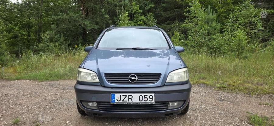 Blue Opel Zafira 1999 in Vilnius, with an engine capacity of 1.80 L and mileage of 322 thousand km for 1100 €, photo 1 on AUTOMOTO.COM.LV