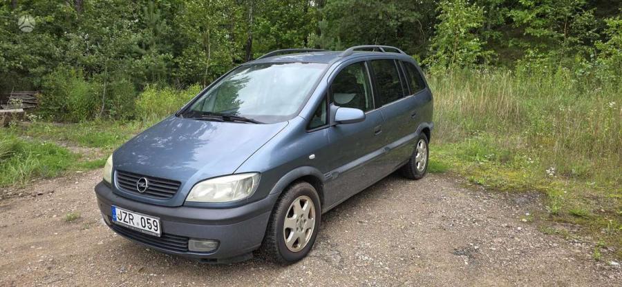 Blue Opel Zafira 1999 in Vilnius, with an engine capacity of 1.80 L and mileage of 322 thousand km for 1100 €, photo 4 on AUTOMOTO.COM.LV
