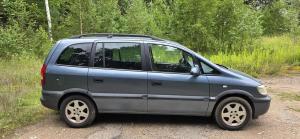 Blue Opel Zafira 1999 in Vilnius, with an engine capacity of 1.80 L and mileage of 322 thousand km for 1100 €, photo 6 on AUTOMOTO.COM.LV