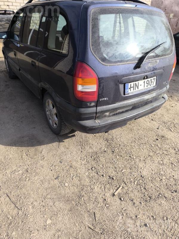 Zils Opel Zafira 1999 Alūksne, ar dzinēja tilpumu 1.60 L un nobraukumu 300 tūkst. km par 500 €, foto 2 vietnē AUTOMOTO.COM.LV
