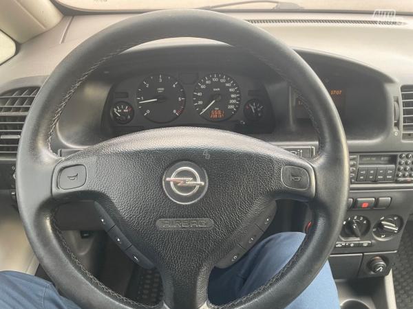 Zils Opel Zafira 2000 Viļņa, ar dzinēja tilpumu 2.00 L un nobraukumu 239 tūkst. km par 980 €, foto 6 vietnē AUTOMOTO.COM.LV