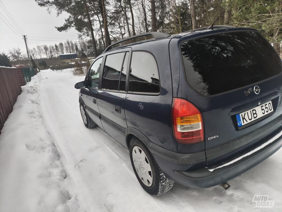Zils Opel Zafira 2001 Jonava, ar dzinēja tilpumu 2.00 L un nobraukumu 443 tūkst. km par 1100 €, foto 5 vietnē AUTOMOTO.COM.LV