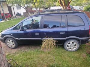 Blue Opel Zafira 2001 in Anyksciai, with an engine capacity of 2.00 L and mileage of 400 thousand km for 490 €, photo 4 on AUTOMOTO.COM.LV