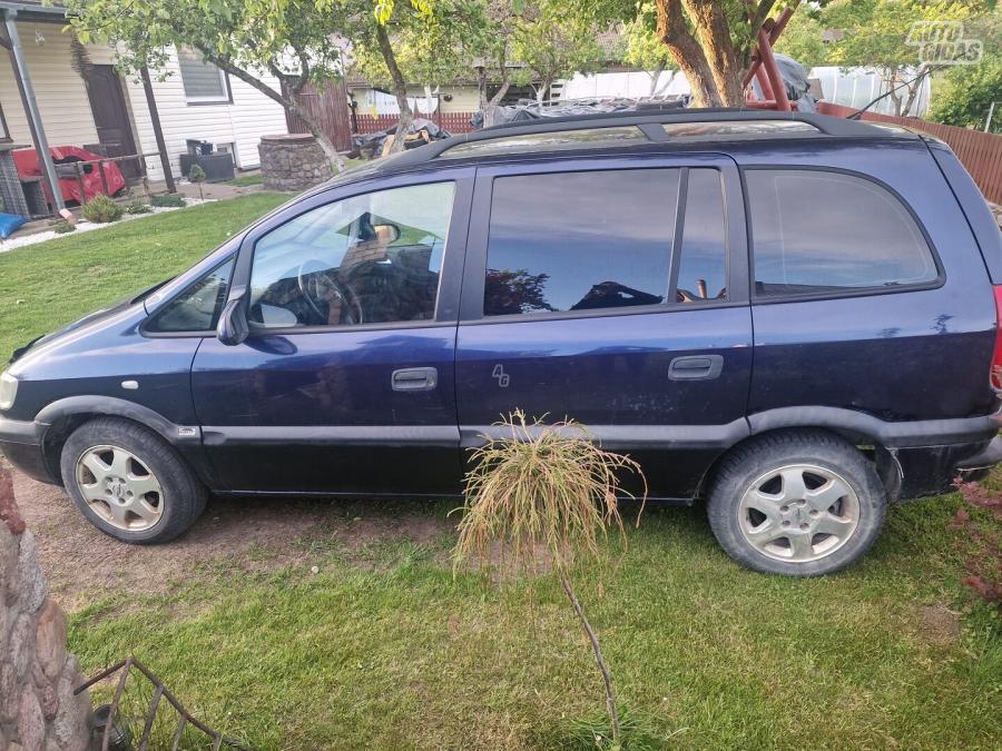 Blue Opel Zafira 2001 in Anyksciai, with an engine capacity of 2.00 L and mileage of 400 thousand km for 490 €, photo 4 on AUTOMOTO.COM.LV