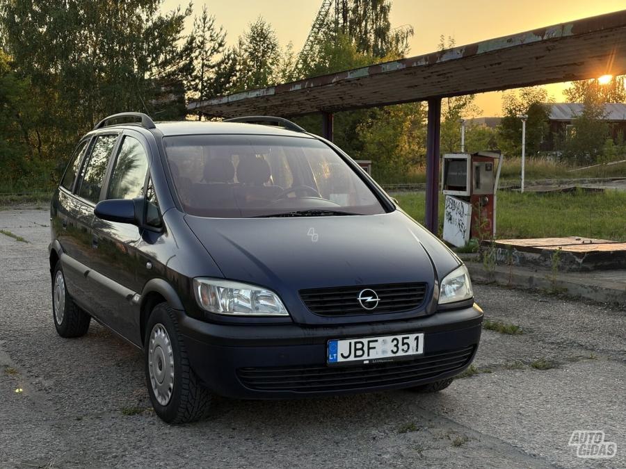 Синий Опель Зафира 2001 в Вильнюс, объемом двигателя 2.00 л и пробегом 323 тыс. км за 950 €, фото 1 на AUTOMOTO.COM.LV