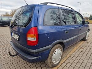 Blue Opel Zafira 2002 in Ukmerge, with an engine capacity of 2.00 L and mileage of 250 thousand km for 750 €, photo 3 on AUTOMOTO.COM.LV