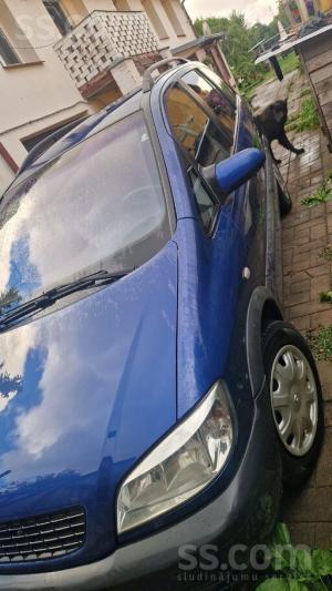 Blue Opel Zafira 2002 in Riga, with an engine capacity of 2.20 L and mileage of 256 thousand km for 600 €, photo 5 on AUTOMOTO.COM.LV