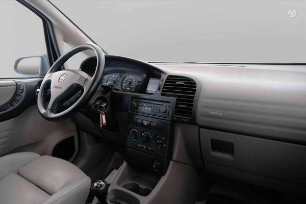 Zils Opel Zafira 2002 Kauņa, ar dzinēja tilpumu 2.20 L un nobraukumu 224 tūkst. km par 390 €, foto 8 vietnē AUTOMOTO.COM.LV