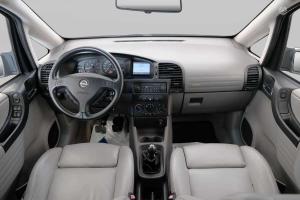 Zils Opel Zafira 2002 Kauņa, ar dzinēja tilpumu 2.20 L un nobraukumu 224 tūkst. km par 390 €, foto 10 vietnē AUTOMOTO.COM.LV