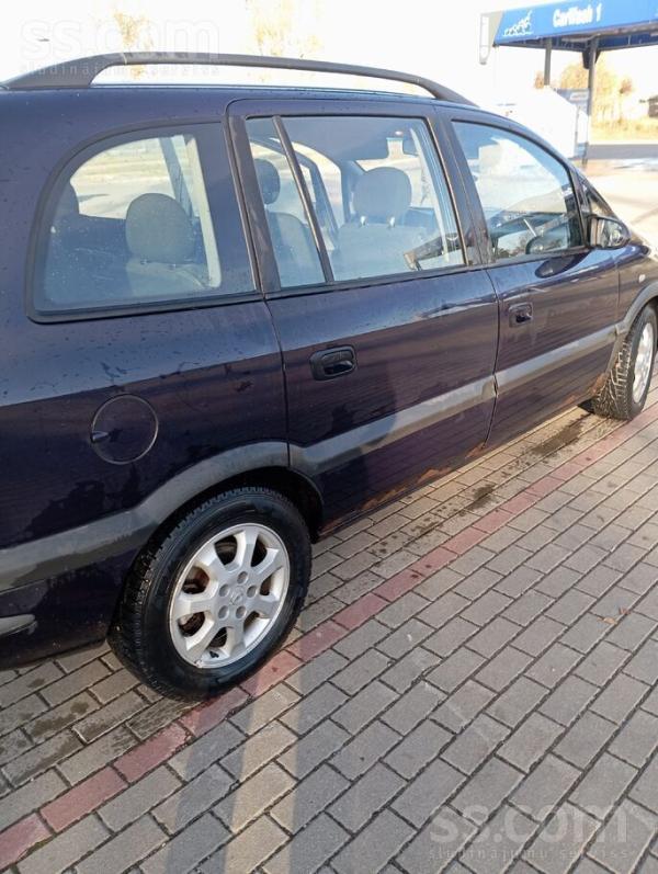 Zils Opel Zafira 2003 Rēzekne, ar dzinēja tilpumu 2.20 L un nobraukumu 334 tūkst. km par 1200 €, foto 6 vietnē AUTOMOTO.COM.LV
