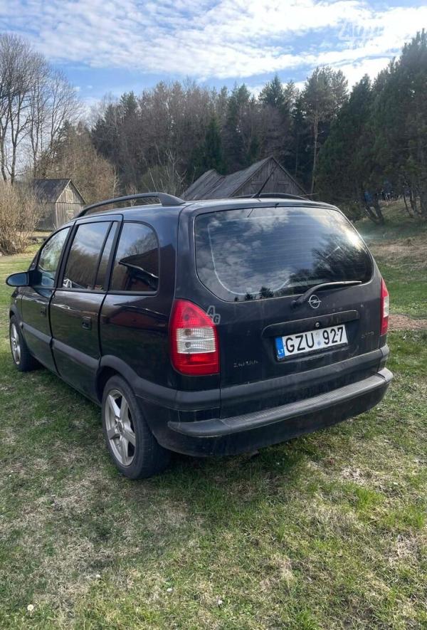 Blue Opel Zafira 2003 in Klaipeda, with an engine capacity of 2.00 L and mileage of 2944 thousand km for 1250 €, photo 4 on AUTOMOTO.COM.LV