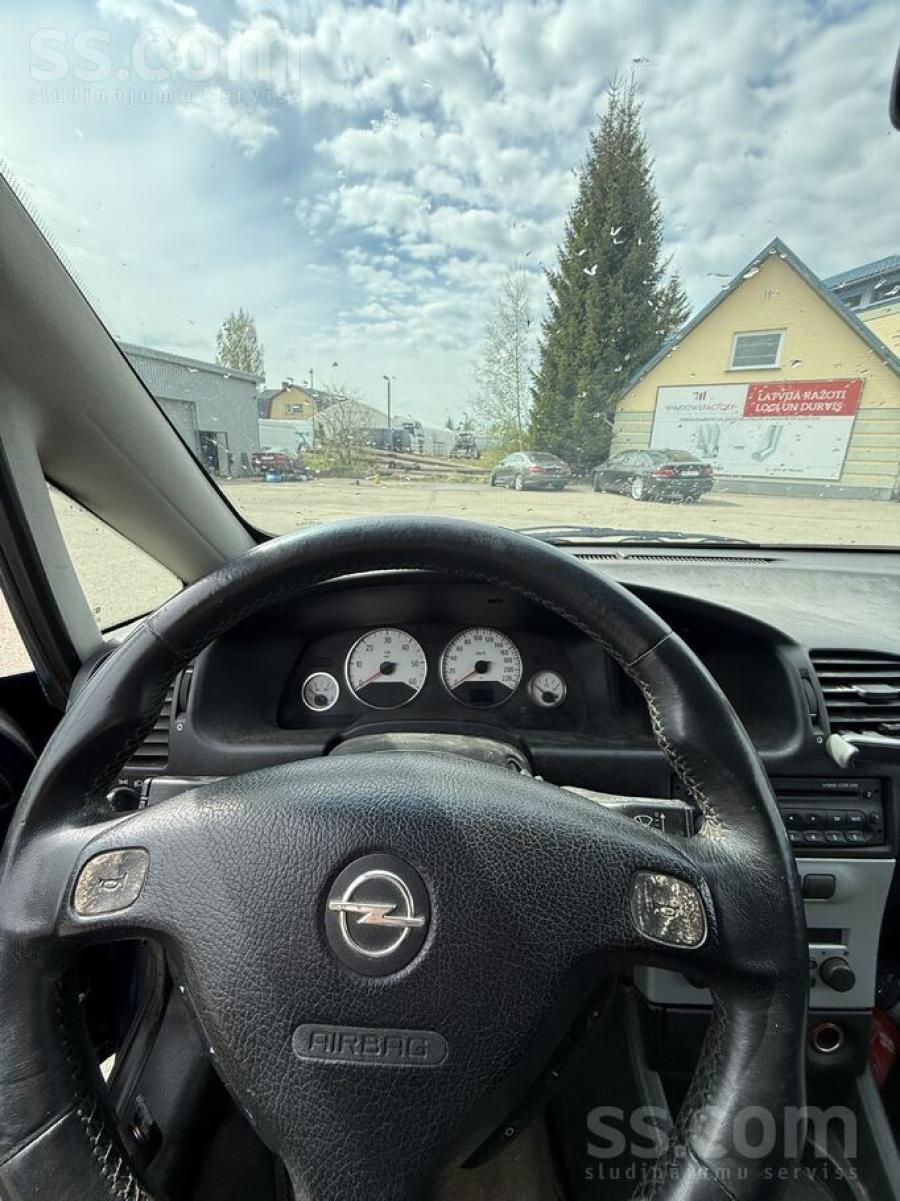 Blue Opel Zafira 2003 in Kuldiga, with an engine capacity of 2.20 L and mileage of 330 thousand km for 650 €, photo 6 on AUTOMOTO.COM.LV