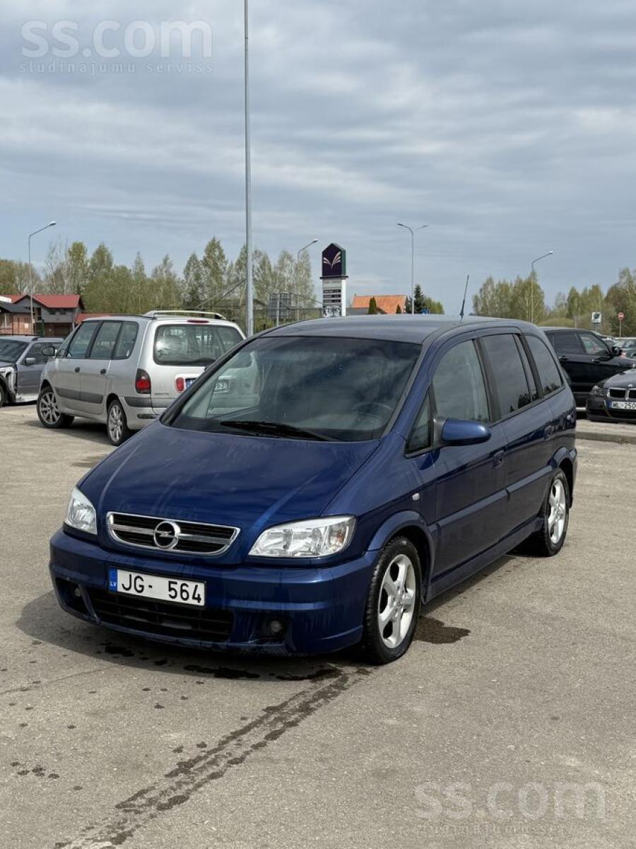 Blue Opel Zafira 2003 in Kuldiga, with an engine capacity of 2.20 L and mileage of 330 thousand km for 600 €, photo 3 on AUTOMOTO.COM.LV