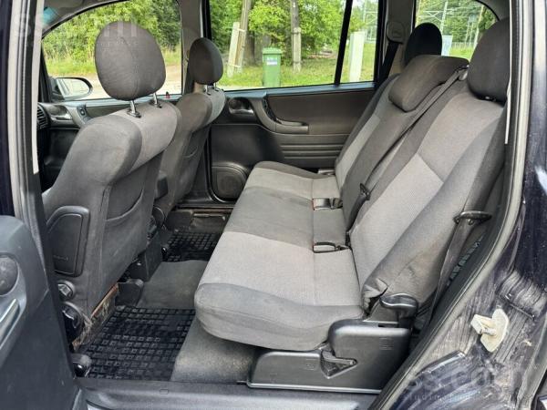 Zils Opel Zafira 2003 Jūrmala, ar dzinēja tilpumu 2.20 L un nobraukumu 332 tūkst. km par 1100 €, foto 11 vietnē AUTOMOTO.COM.LV