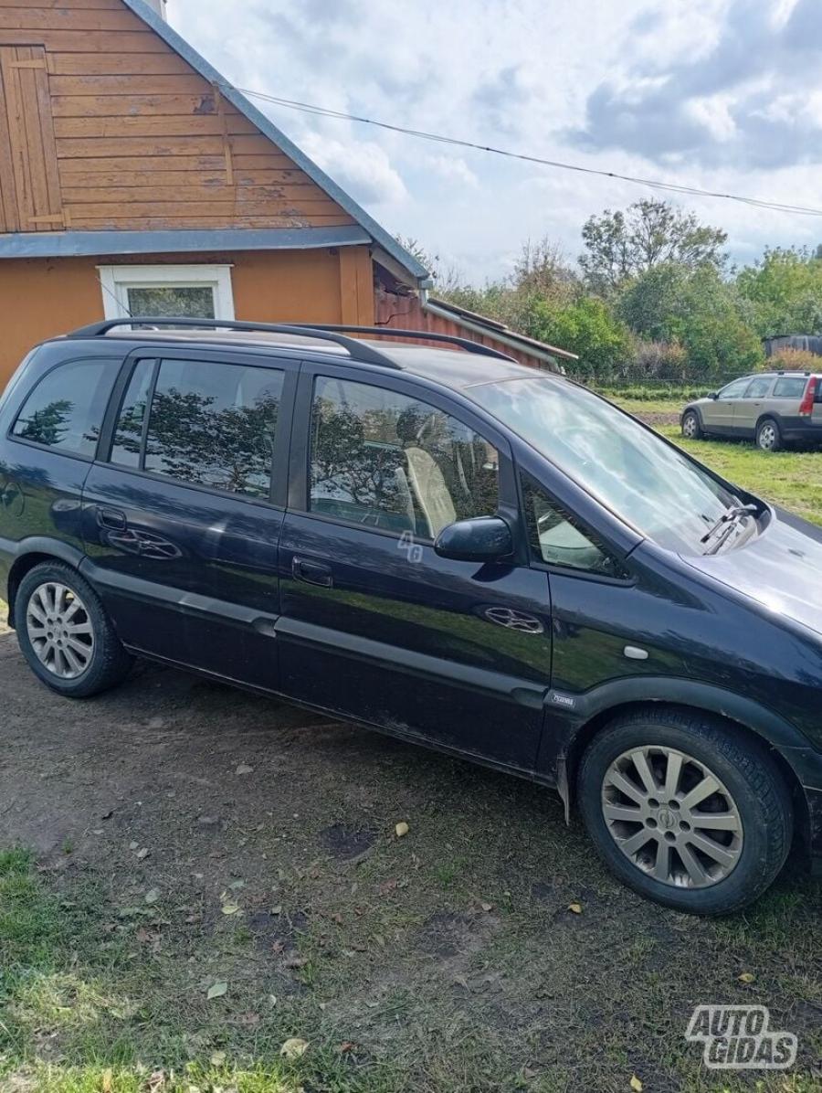 Zils Opel Zafira 2003 Zarasai, ar dzinēja tilpumu 1.80 L un nobraukumu 385 tūkst. km par 900 €, foto 4 vietnē AUTOMOTO.COM.LV