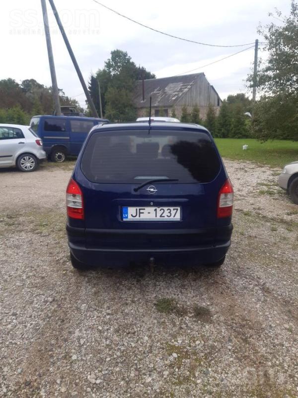 Zils Opel Zafira 2003 Tukums, ar dzinēja tilpumu 2.20 L un nobraukumu 0 tūkst. km par 1500 €, foto 4 vietnē AUTOMOTO.COM.LV