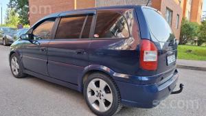Blue Opel Zafira 2004 in Daugavpils, with an engine capacity of 2.20 L and mileage of 312 thousand km for 11500 €, photo 6 on AUTOMOTO.COM.LV