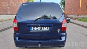 Blue Opel Zafira 2004 in Daugavpils, with an engine capacity of 2.20 L and mileage of 312 thousand km for 11500 €, photo 7 on AUTOMOTO.COM.LV
