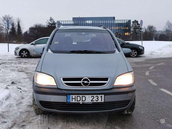 Zils Opel Zafira 2004 Viļņa, ar dzinēja tilpumu 2.00 L un nobraukumu 296 tūkst. km par 600 €, foto 1 vietnē AUTOMOTO.COM.LV