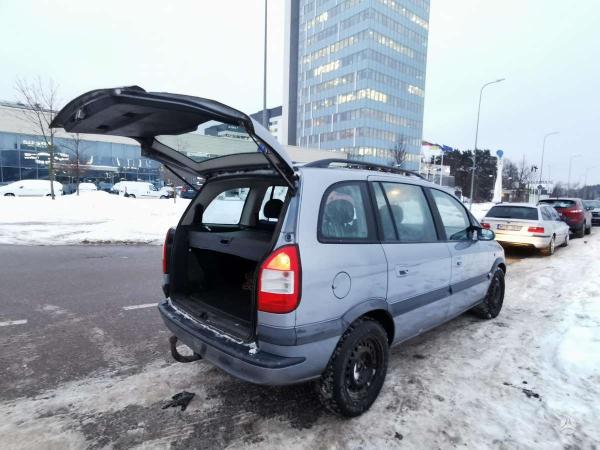 Zils Opel Zafira 2004 Viļņa, ar dzinēja tilpumu 2.00 L un nobraukumu 296 tūkst. km par 600 €, foto 5 vietnē AUTOMOTO.COM.LV